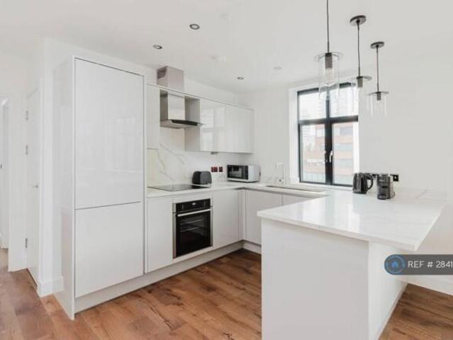 1 bedroom flat for rent in Henriques St, London, E1