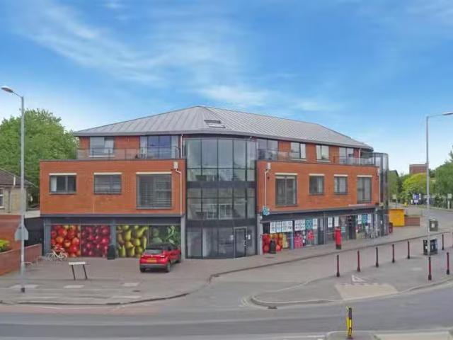 1 bedroom flat for rent in Helix House, Perne Road, CB1