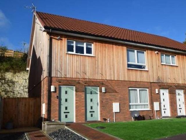 1 bedroom flat for rent in Helms Way Chatham ME5