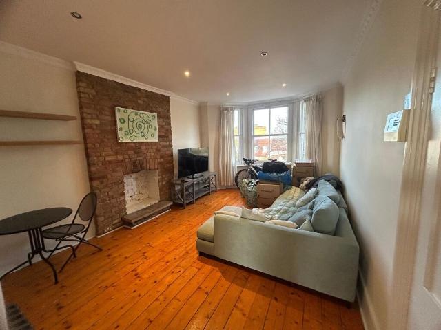 1 bedroom flat for rent in Hervey Road, SE3