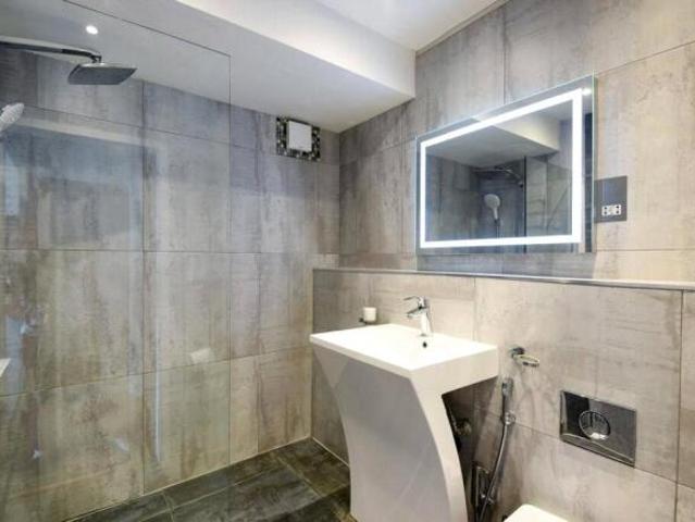 1 bedroom flat for rent in Hereford House, Ovington Gardens, SW3