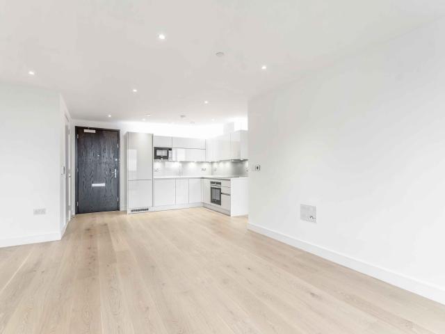 1 Bedroom Flat for Rent in Heritage Tower | Foxtons
