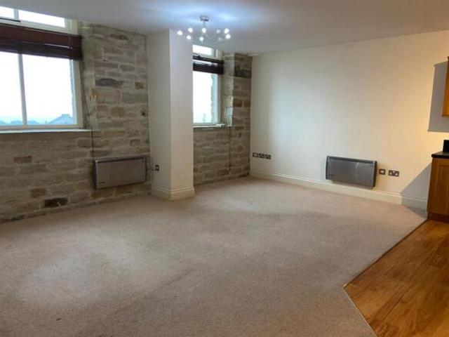 1 bedroom flat for rent in Heritage View, Plover Road, Lindley HD3
