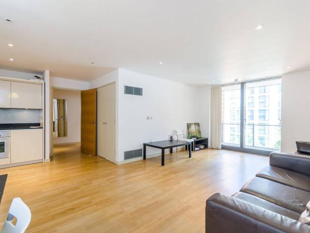 1 Bedroom Flat for Rent in Hermitage Street | Foxtons