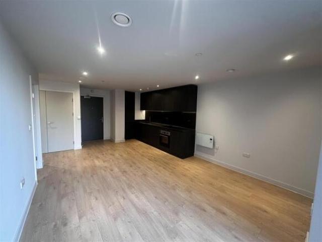 1 bedroom flat for rent in Hevingham View, SE26
