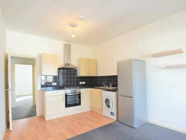 1 bedroom flat for rent in High Street Barkingside IG6
