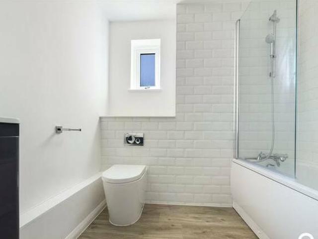 1 bedroom flat for rent in High Street Broadstairs Kent CT10