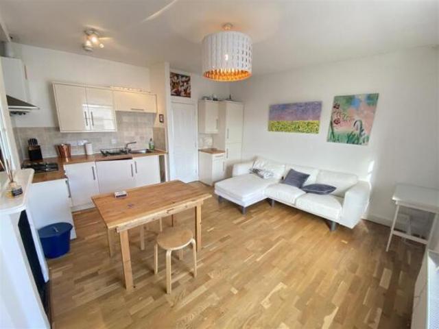 1 bedroom flat for rent in High Street, Cheltenham, GL50