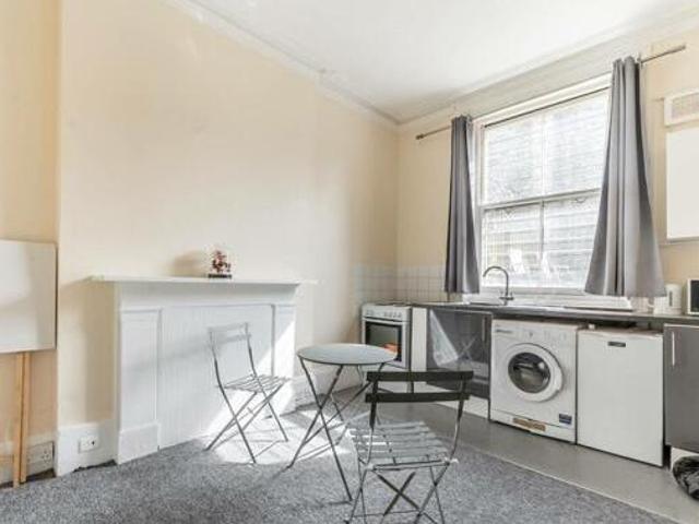 1 Bedroom Flat For Rent In High Street Kensington, London