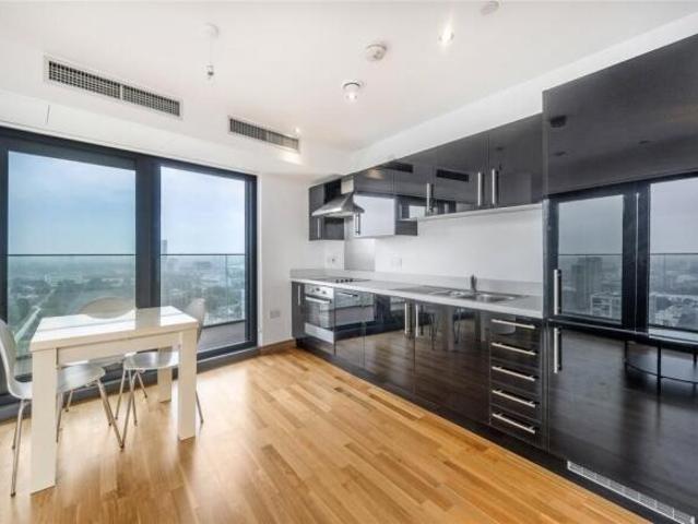 1 bedroom flat for rent in High Street, London, E15