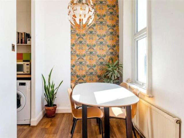 1 bedroom flat for rent in High Street, London, SE20