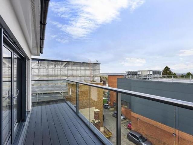 1 bedroom flat for rent in High Street Sevenoaks TN13