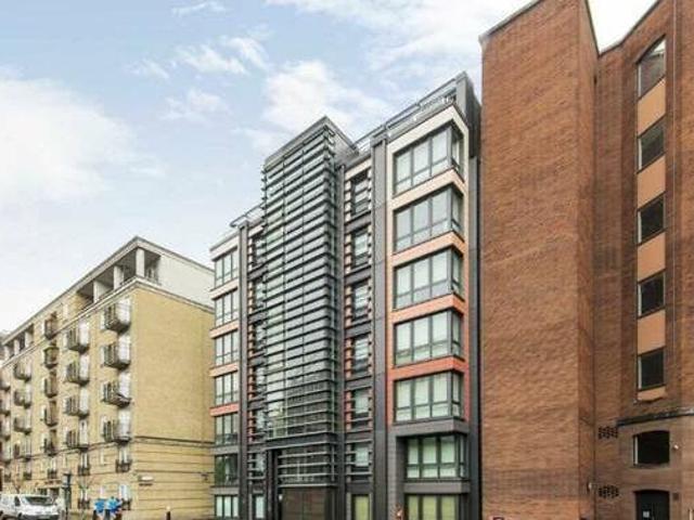 1 bedroom flat for rent in High Timber Street City of London EC4V