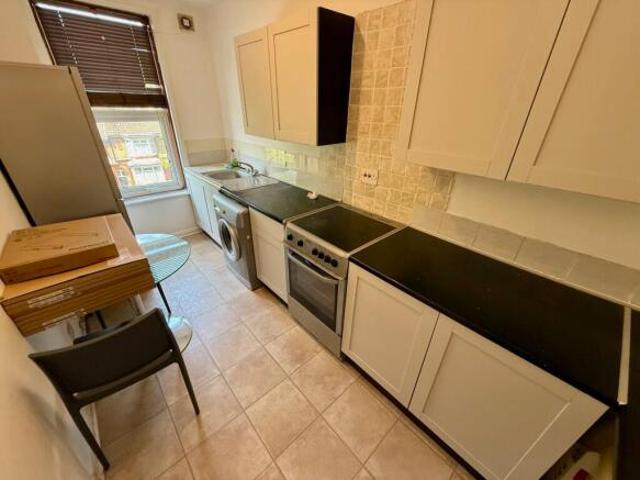 1 bedroom flat for rent in High Town Road, LU2