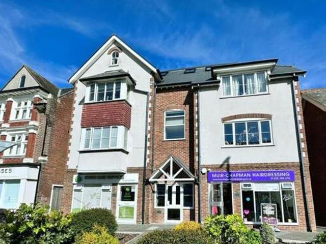 1 Bedroom Flat For Rent In Highcliffe