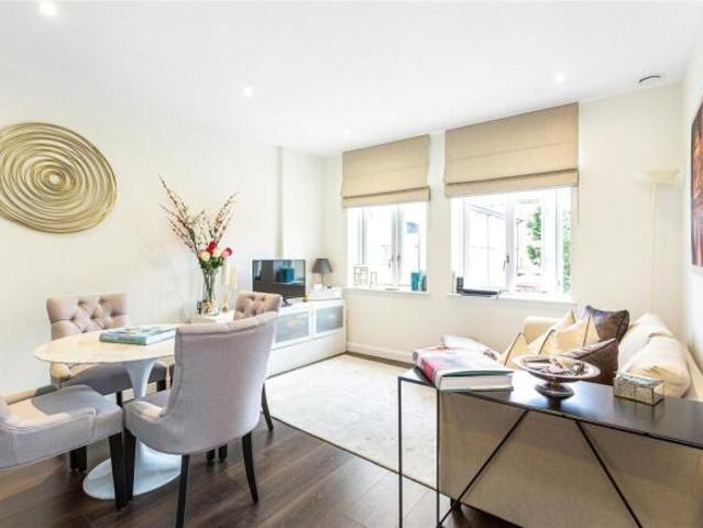 1 bedroom flat for rent in Higham House West, 102 Carnwath Road, SW6