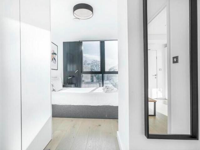 1 bedroom flat for rent in Highgate Hill, London, N19