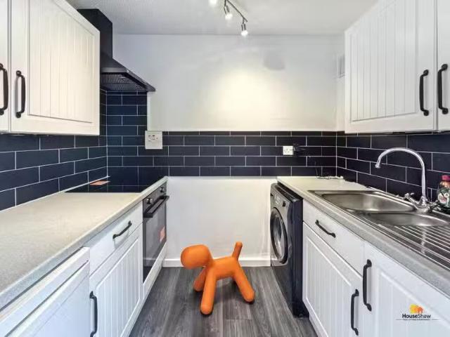 1 bedroom flat for rent in Highfield Court, Hazlemere, HP15