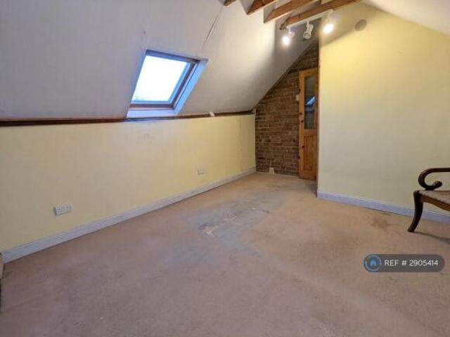 1 bedroom flat for rent in Highland Road, Southsea, PO4