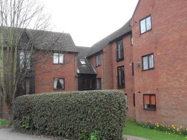 1 bedroom flat for rent in Hilbre Grange Shakespeare Road MK40