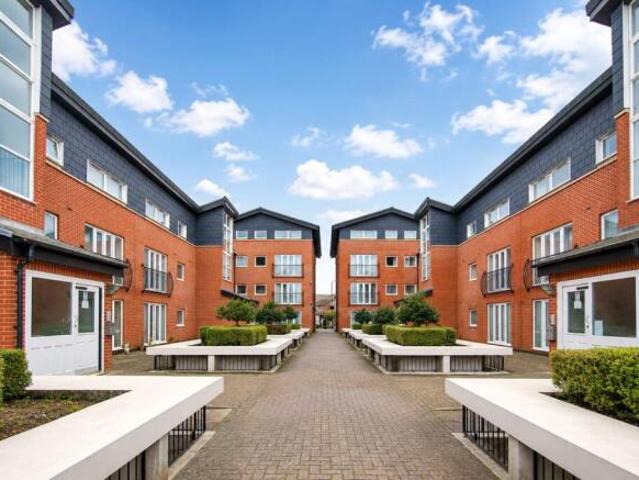 1 bedroom flat for rent in Hill View House, Lodge Road, Kingswood, BS15