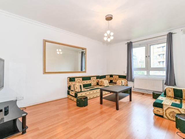 1 Bedroom Flat for Rent in Hilldrop Crescent | Foxtons