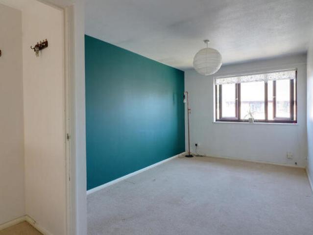 1 bedroom flat for rent in Honeywood Close, Hilsea, Portsmouth, PO3