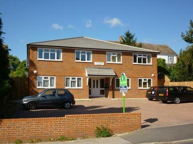 1 Bedroom Flat For Rent In Hoo, Rochester