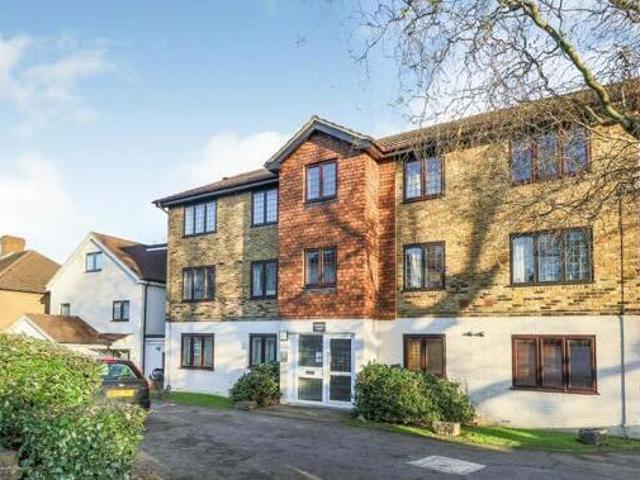 1 Bedroom Flat For Rent In Hook Road, Surbiton