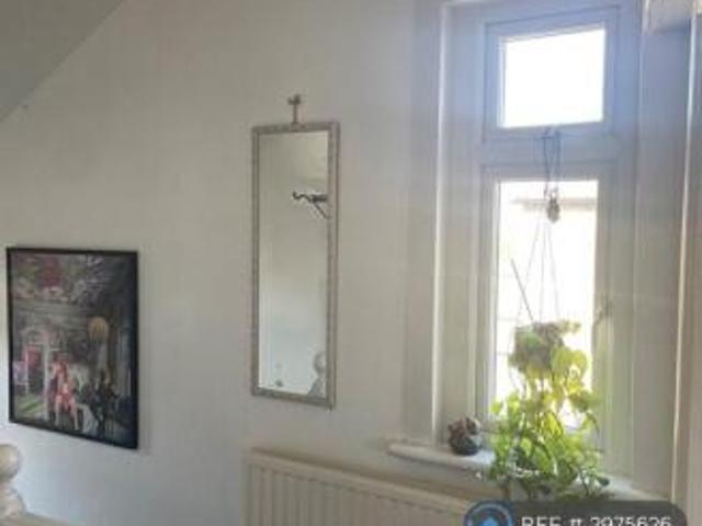 1 bedroom flat for rent in Hoe St, London, E17