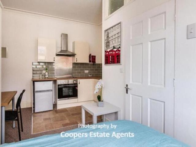 1 bedroom flat for rent in Holyhead Road, Coventry, CV1