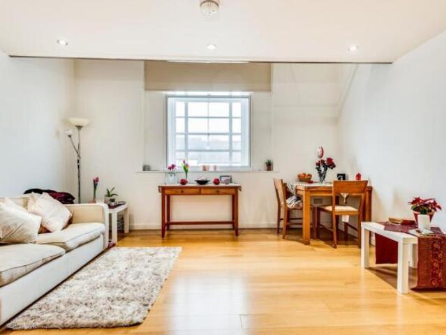 1 bedroom flat for rent in Holyoake Hall, 2A Holyoake Road, Oxford, OX3
