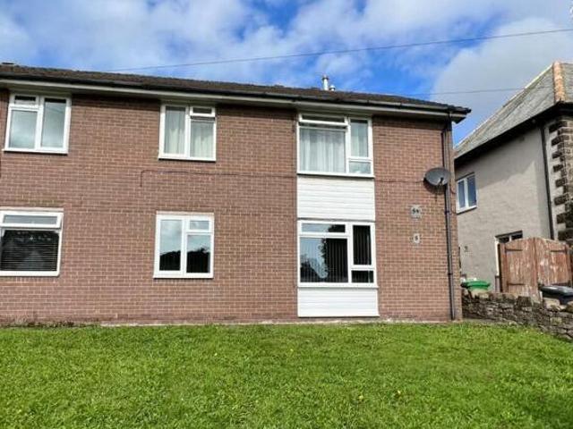 1 Bedroom Flat For Rent In Holymoorside