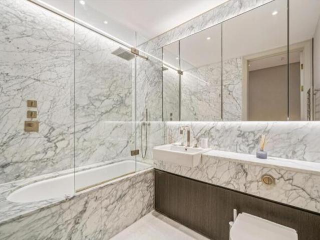 1 bedroom flat for rent in Holland Park Villas, London W8