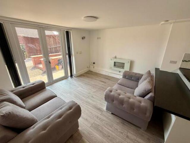 1 bedroom flat for rent in Hollymount, Worcester, WR4