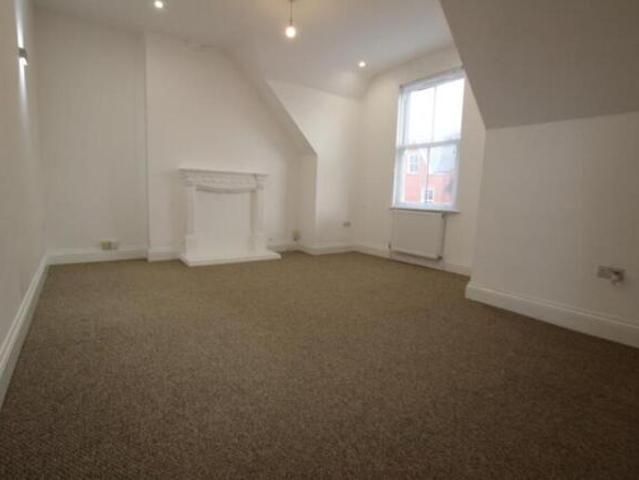 1 bedroom flat for rent in Hope Drive, Nottingham, NG7