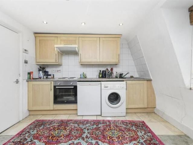 1 bedroom flat for rent in Hornton Street, Kensington, W8
