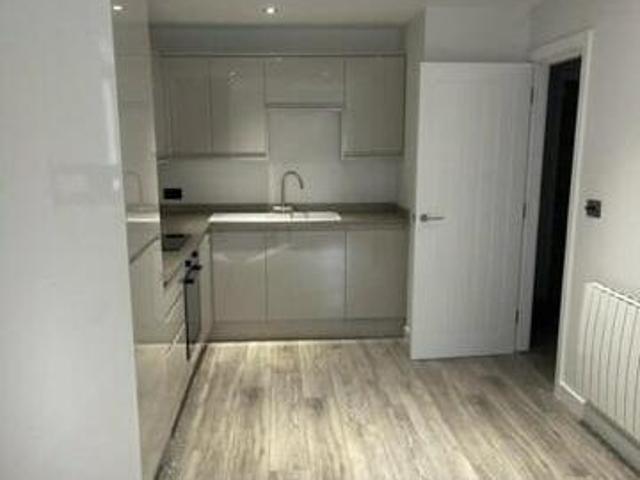 1 Bedroom Flat For Rent In Horsforth, Leeds