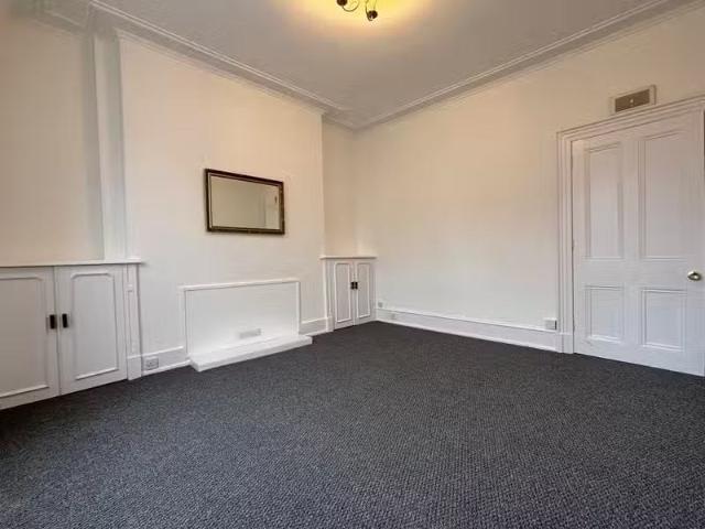 1 bedroom flat for rent in Howburn Place, Aberdeen, AB11
