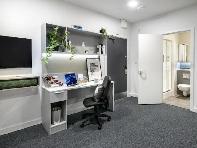 1 bedroom flat for rent in Humberstone road, Leicester, LE1