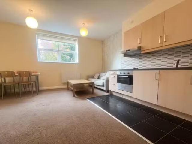 1 bedroom flat for rent in Hunters Lodge, Cardiff Bay, CF10