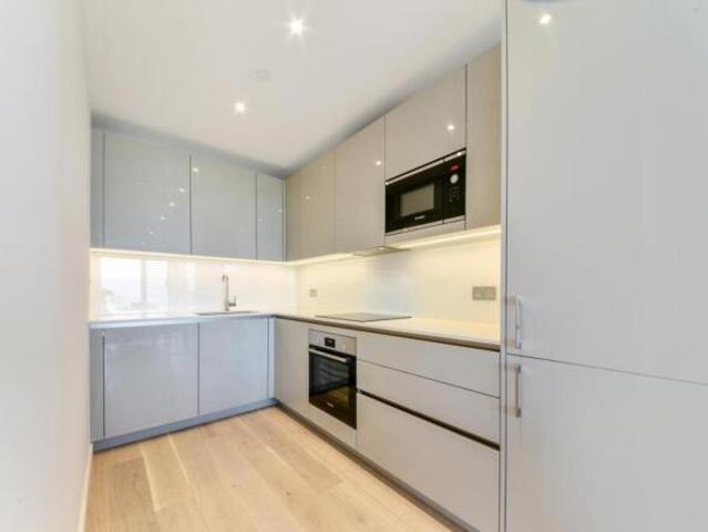 1 bedroom flat for rent in Hurlock Heights, Elephant Park, 4 Deacon House, Elephant & Castle, London, SE17