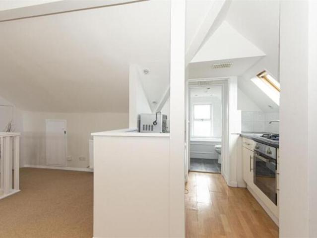 1 bedroom flat for rent in Hurstbourne Road, SE23