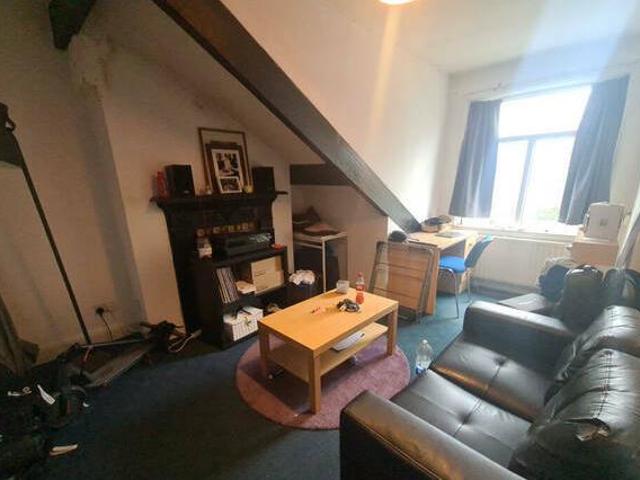 1 bedroom flat for rent in Hyde Park Road Leeds LS6