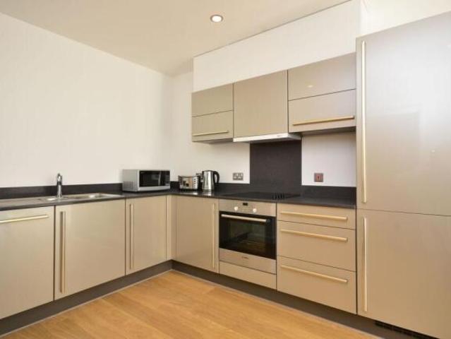 1 bedroom flat for rent in Iona Tower, Limehouse, London, E14