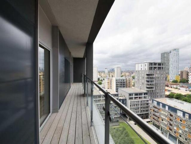 1 bedroom flat for rent in Indescon Square, London, E14