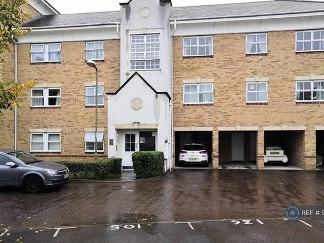 1 bedroom flat for rent in International Way SunburyOnThames TW16