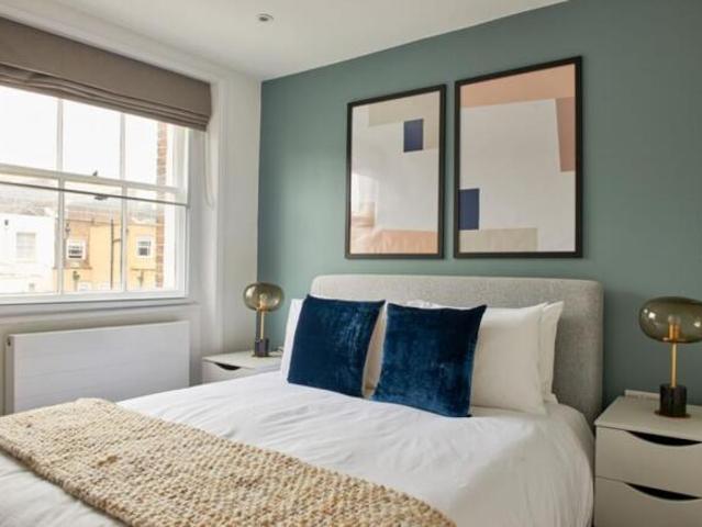 1 bedroom flat for rent in Inverness Mews, Bayswater, London, W2