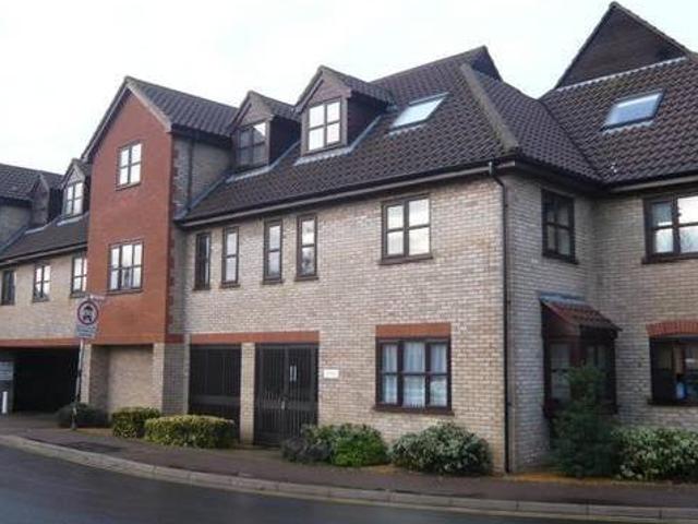 1 bedroom flat for rent in Jim Hocking Court March Cambs PE15