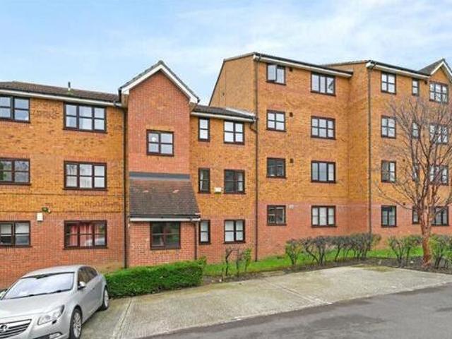 1 Bedroom Flat For Rent In John Williams Close, London